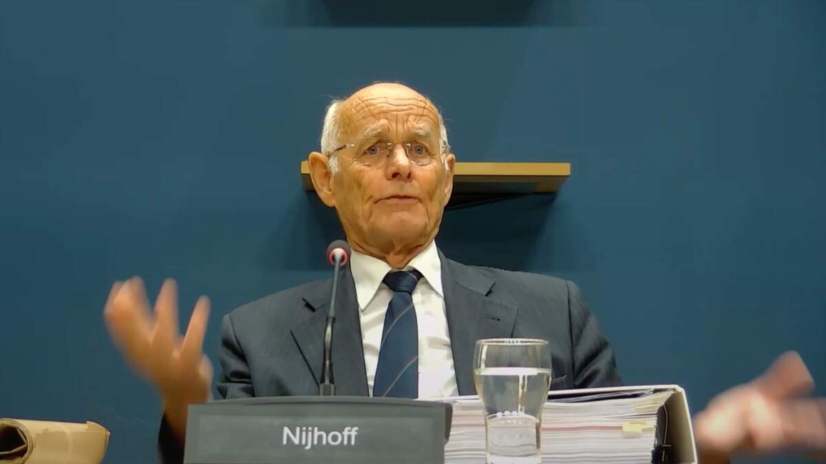 Bekijk hier het emotionele verhoor terug met boer Sijbrand Nijhoff (81 ...